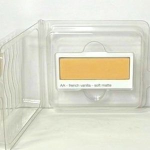 Clinique | Makeup | Clinique Single Eyeshadow Aa Frech Vanilla Soft ...